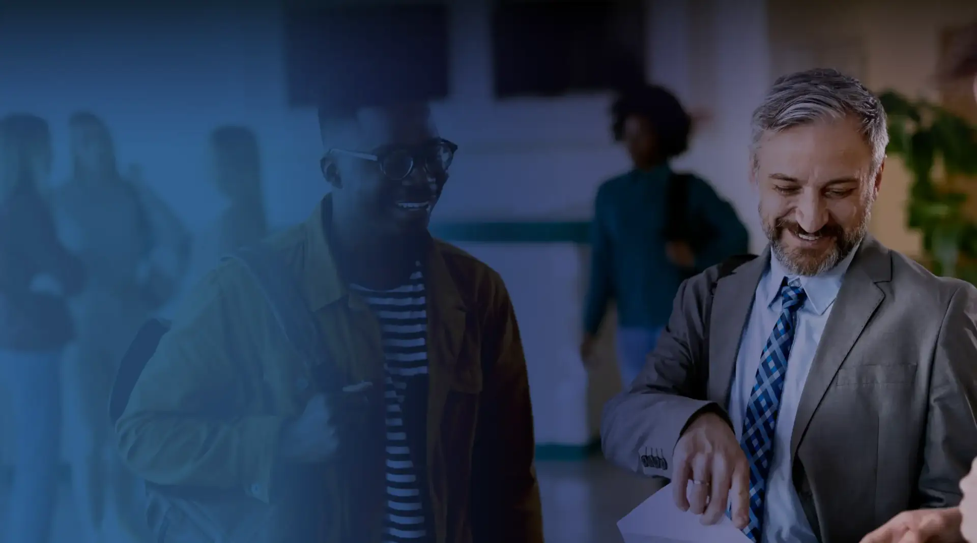 Vinculación Empresarial y Programas de pasantía | UCE